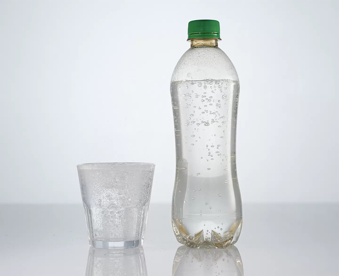 PEF Biobased Chemicals for High Barrier Packaging | GS Biomats